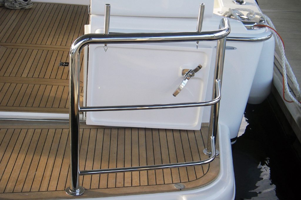 Stern and Duckboard – Image Gallery | Southern Stainless